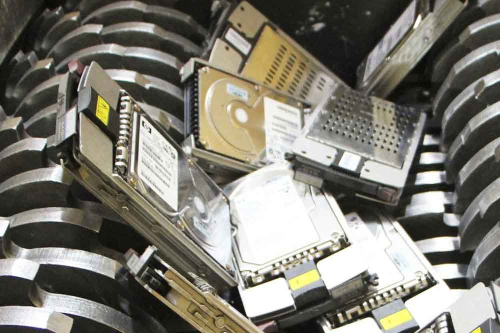電腦硬碟銷毀處理 手機銷毀處理 - 易綠綠回收